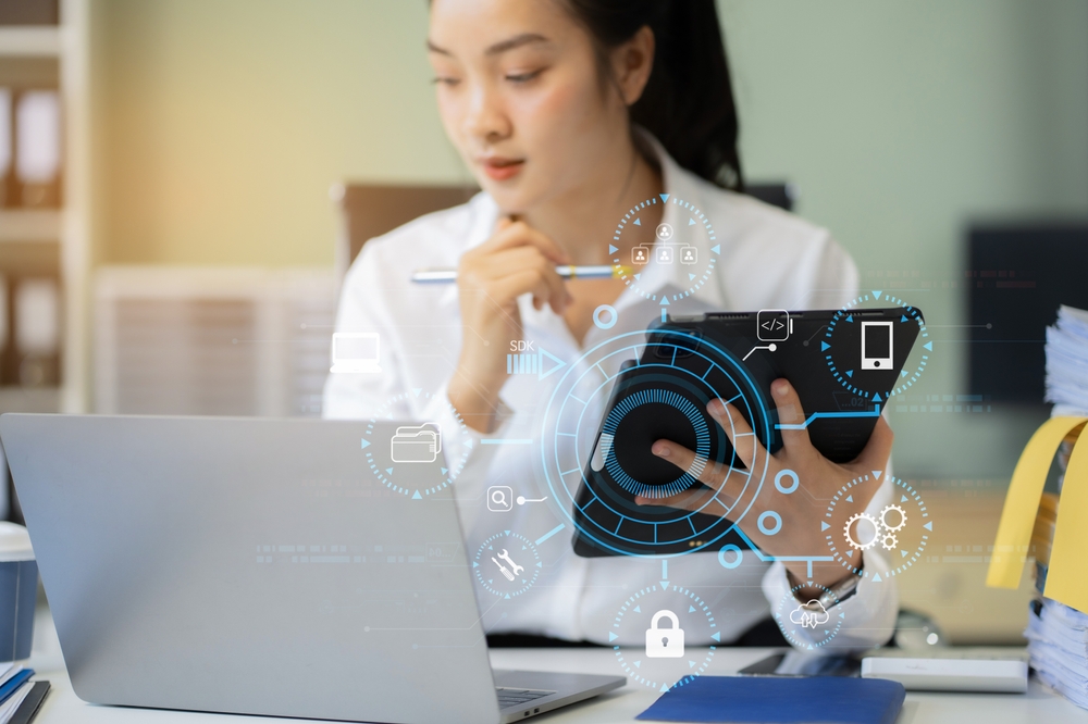 生成AIでDXを加速させよう！生成AIがDXの起爆剤となる理由や生成AIでDXを推進する5つのメリット・課題も解説 - DXGO-日本企業にDX（デジタルトランスフォーメーション）を！